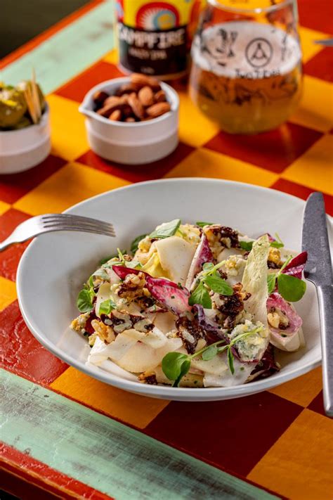 Molly's Bar & Kitchen | Company of Cooks