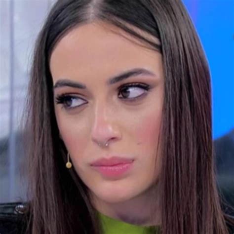 Roberta Giusti La Scelta Della Tronista Di Uomini E Donne