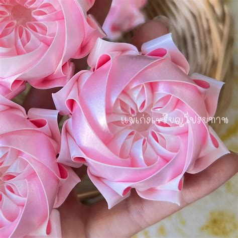 เหรียญโปรยทานดอกบัวธิชา แกลเลอรีที่โพสต์โดย Chonthicha 🤍 Lemon8