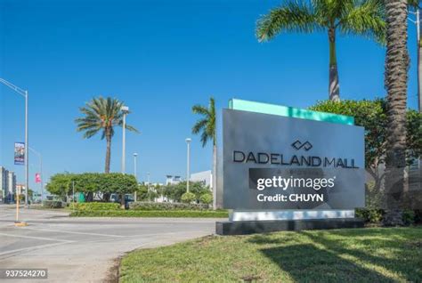 The Dadeland Mall Photos And Premium High Res Pictures Getty Images