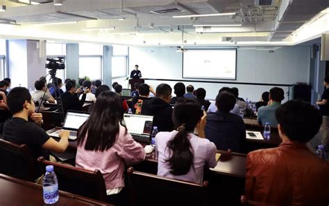 启智沙龙 Openidl深度学习框架及应用探讨圆满结束 社区动态 Openi 启智 新一代人工智能开源开放平台