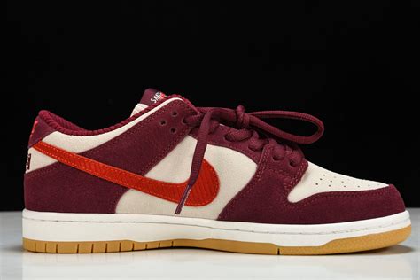 Dnk Low Sb X Skate Like A Girl Drip Locker Uk