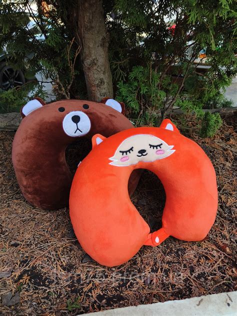 Купити Дорожня подушка під шию подушка в дорогу подушка для відпочинку 31 29 10 см ціна 215