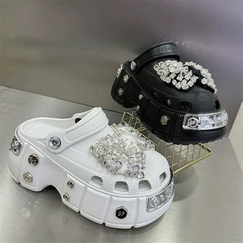 D Shop D Shop Added 2 New Photos To The Album ქოშები