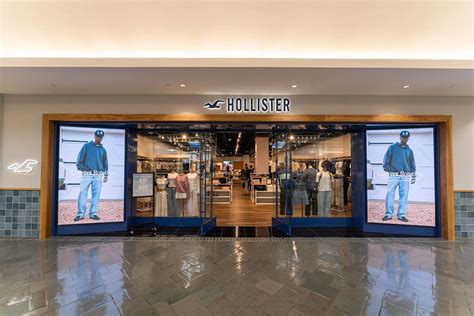 Hollister Clothes 2024