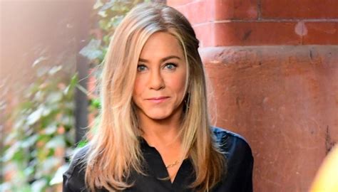 Jennifer Aniston Launches New Venture Amid Rumoured Romance With Jim Curtis