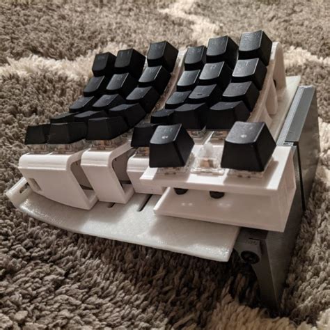Dactyl Chimera Leaves The Learning Out Of The Curve Hackaday