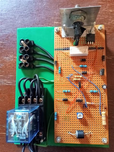 Buy An Automatic Voltage Regulator Avr Is A Device Used In Generators With The Purpose Of