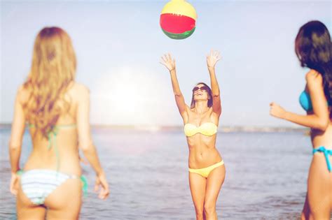 Concepto De Vacaciones De Verano Vacaciones Y Actividades En La Playa