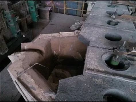 生产一线工友对连铸中间包盖使用的总结 钢水