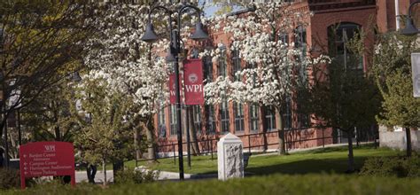 engineering academics wpi