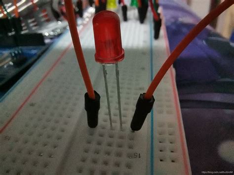 Arduino入门案例：流水灯 Csdn博客