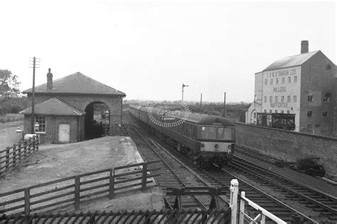 The Transport Library Br British Railways Diesel Multiple Unit Class 105 At Nafferton In