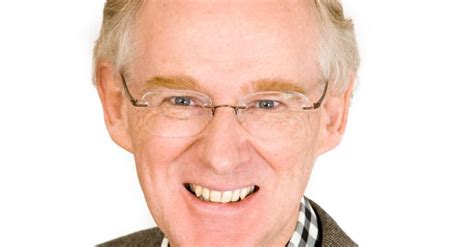 Robert Eaglesons Instagram Twitter And Facebook On Idcrawl