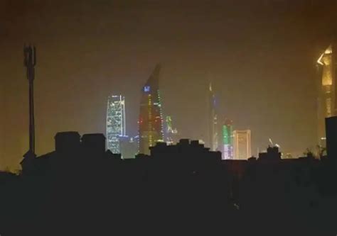 خلال ساعة من الآن الكويت تعلن قطع الكهرباء عن بعض المناطق السكنية