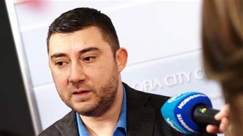 Карлос 💶 Огромният страх у българския народ по темата с Еврозоната е че вкараме ли еврото