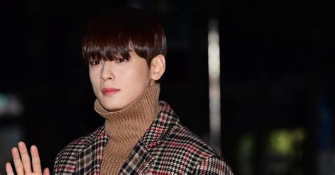 [포토] 차은우 완벽한 외모로 출근길