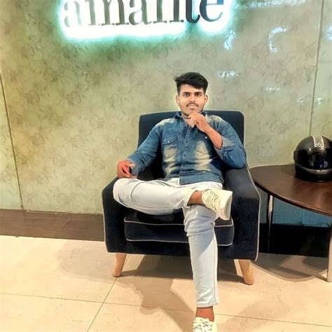 𝐒𝐓𝐔𝐃𝐄𝐍𝐓 Anil A01 On Threads