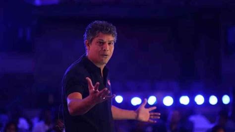 Meet Sidd Ahmed A Dropout Who Built A Multi Crore Digital