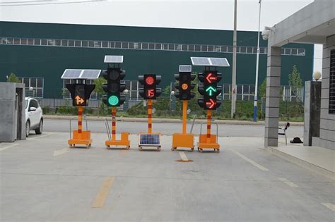 等红绿灯等了很久可能是信号灯坏了不要急 车家号 发现车生活 汽车之家