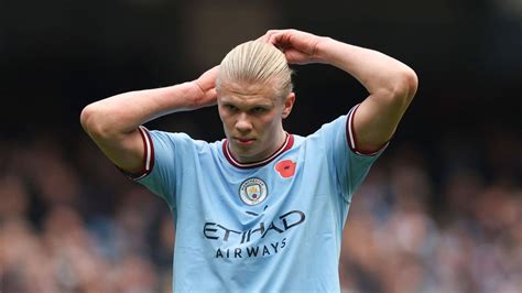 Алфи Холанд Ерлинг може да остане 15 години в Ман Сити но има други цели