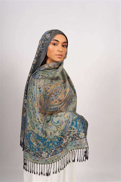 Pashmina Hijab Black