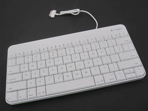 First Look Logitech Wired Keyboard For Ipad Ilounge
