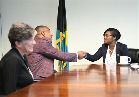 Philip Simon Pays A Courtesy Call On The Minister Of Transport And Housing Zns Bahamas