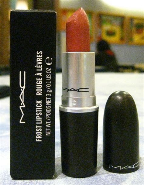 PRODUCT SPOTLIGHT MAC FROST LIPSTICK IN TEMPTING