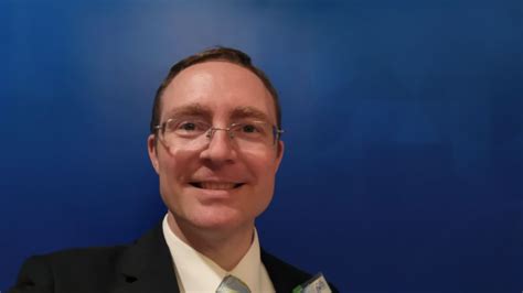 Araemployeeowner Mike Erekson