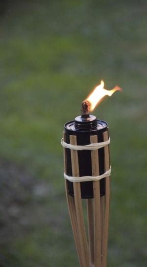 Person Molding Glass Through Torch Free Image Peakpx