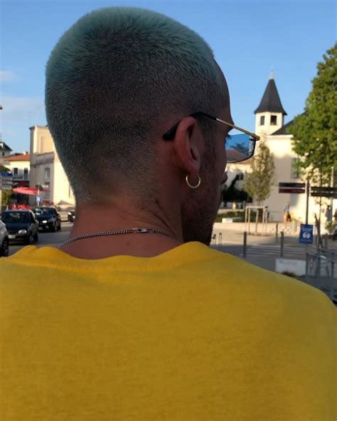 Maël Jaffrézou Regarde Derrière Toi Léon Instagram