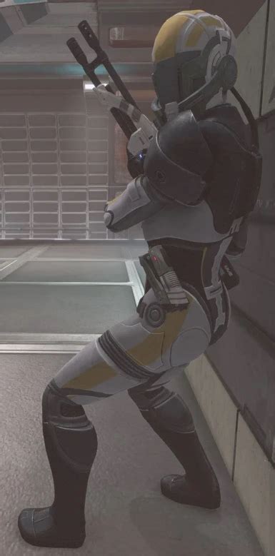 Le1 Cerberus Armor At Mass Effect Legendary Edition Nexus Mods And