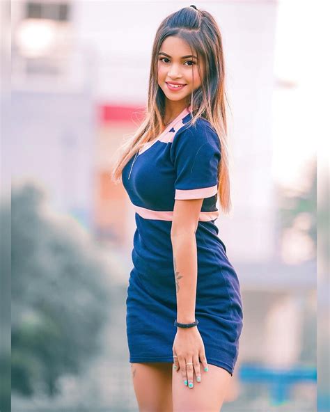 Sona Dey Instagram Model