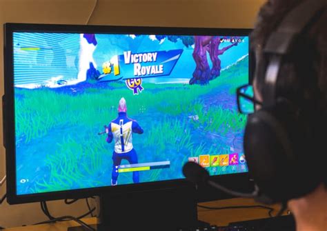 5 Approaches To Solve Fortnite Stretched Resolution Not Working West
