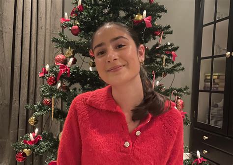 Julekalender Julekalender 2023 Den Beste Gaven Hadde Vært Om Alle Kunne Sitte Med Den Samme