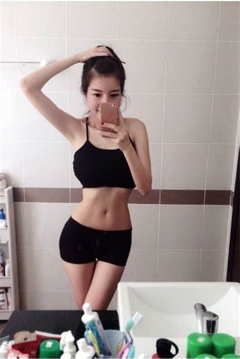 Elly Tran Nude Pics Page