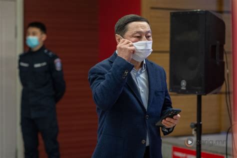 Н Алтанхуяг Хөгжлийн банкны хэлэлцүүлгийг нээлттэй явуулах хүсэлтээ өгсөн