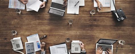 성과 통계 Kpi 기반 성과 분석 플랫폼으로 비즈니스 성과 측정과 데이터 기반 의사결정의 중요성 Uiux 디자인 웹사이트 제작 디지털 마케팅 이파트