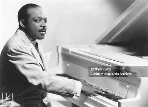 Big Band Leader Count Basie Poses For A Portrait Circa 1940 In New News Photo Getty Images
