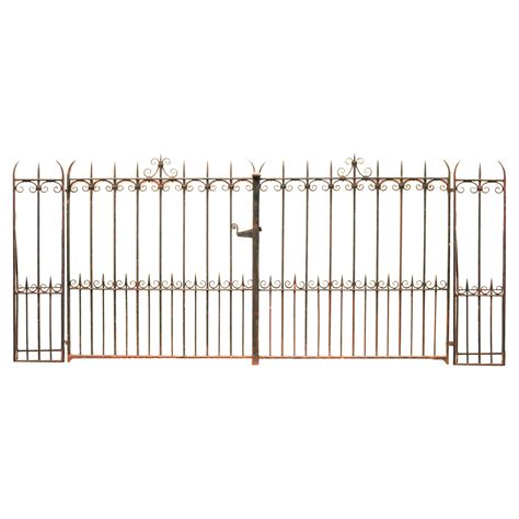 Wrought Iron Driveway Gates For Sale At 1stdibs Wrought Iron Drive