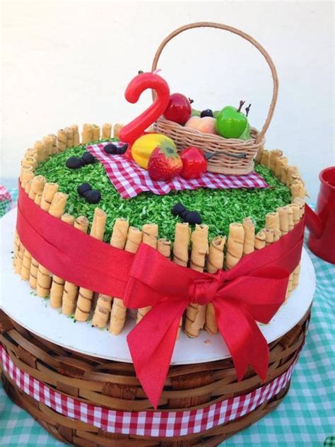 Wonderful Picnic Party Cakes Ideas