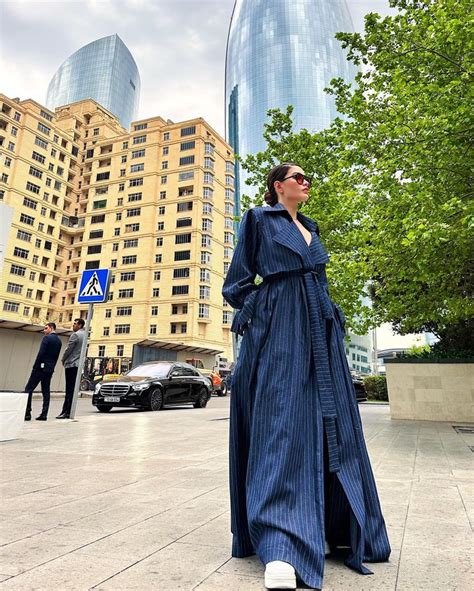 Sofia Richie Nadine Nassib Njeim And More For Summer Inspo