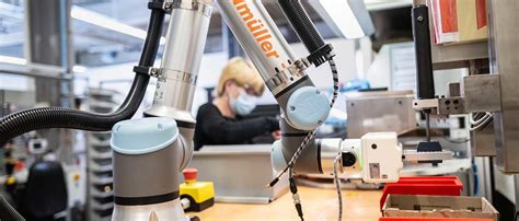 Robots People Collaborate On Product Assembly Assembly