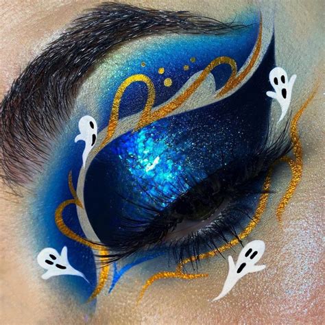 25 Ghost Makeup Ideas Easy Pretty And Spooky Looks For Halloween