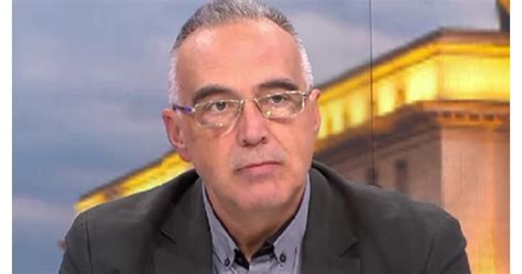 Антон Кутев Ако има партия на президента ще бъде обявена от Радев не