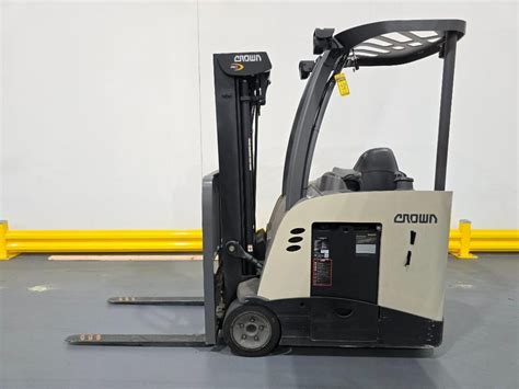 2024 Crown Stand Up Electric Counterbalance Forklift Model Rc5735 35