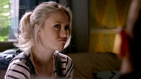 Lily Loveless Wallpapers Celebrity Hq Lily Loveless Pictures 4k