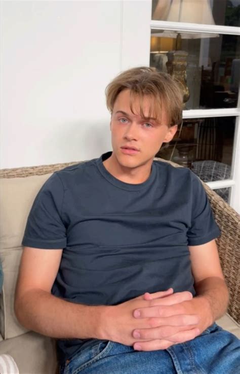 Chris Briney Em 2024