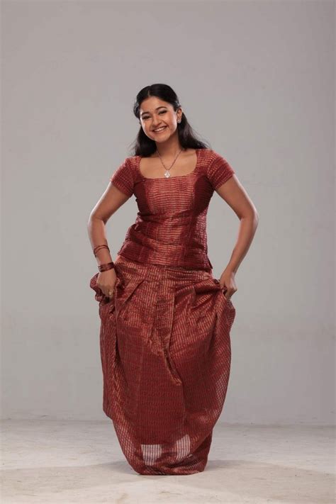 Indian Actress Ponam Bajwa